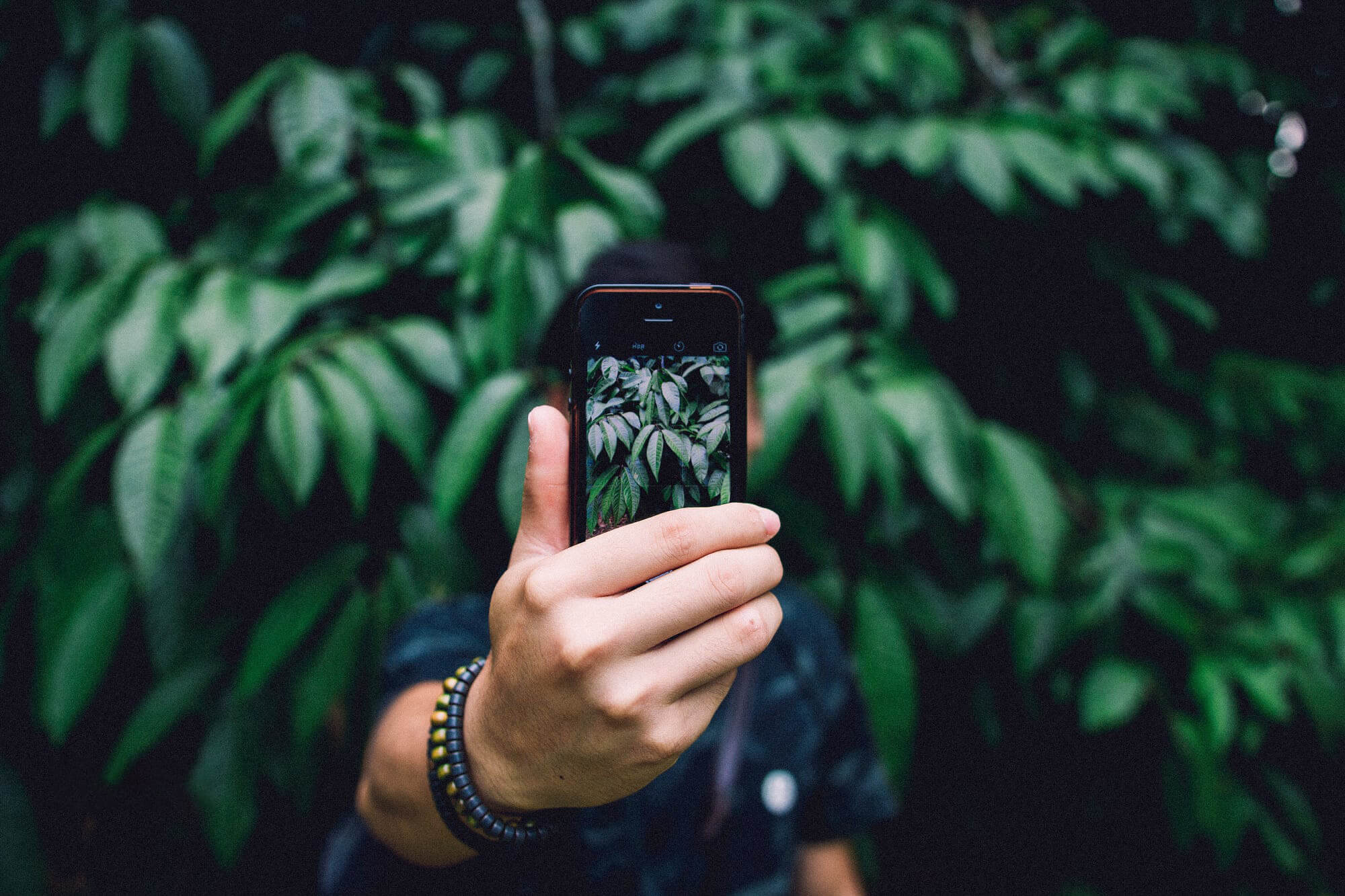 MIRRORS – Home Photoworks – Foto Sepuasnya, Bayar Seikhlasnya